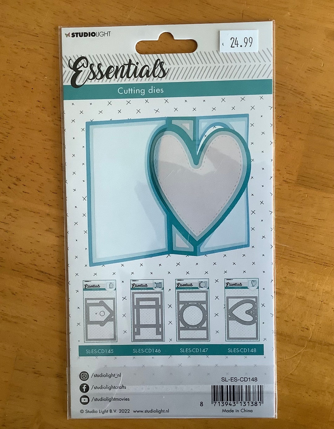 STUDIO LIGHT Metal Die Set “ Heart Card” - Etsy