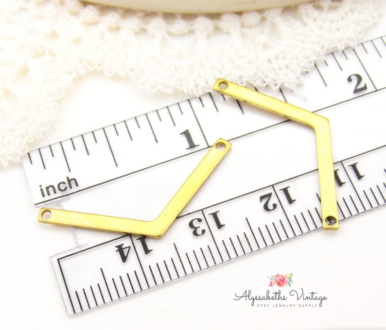 Little Raw Brass V Shaped Connector Necklace Centerpiece Pendant ...