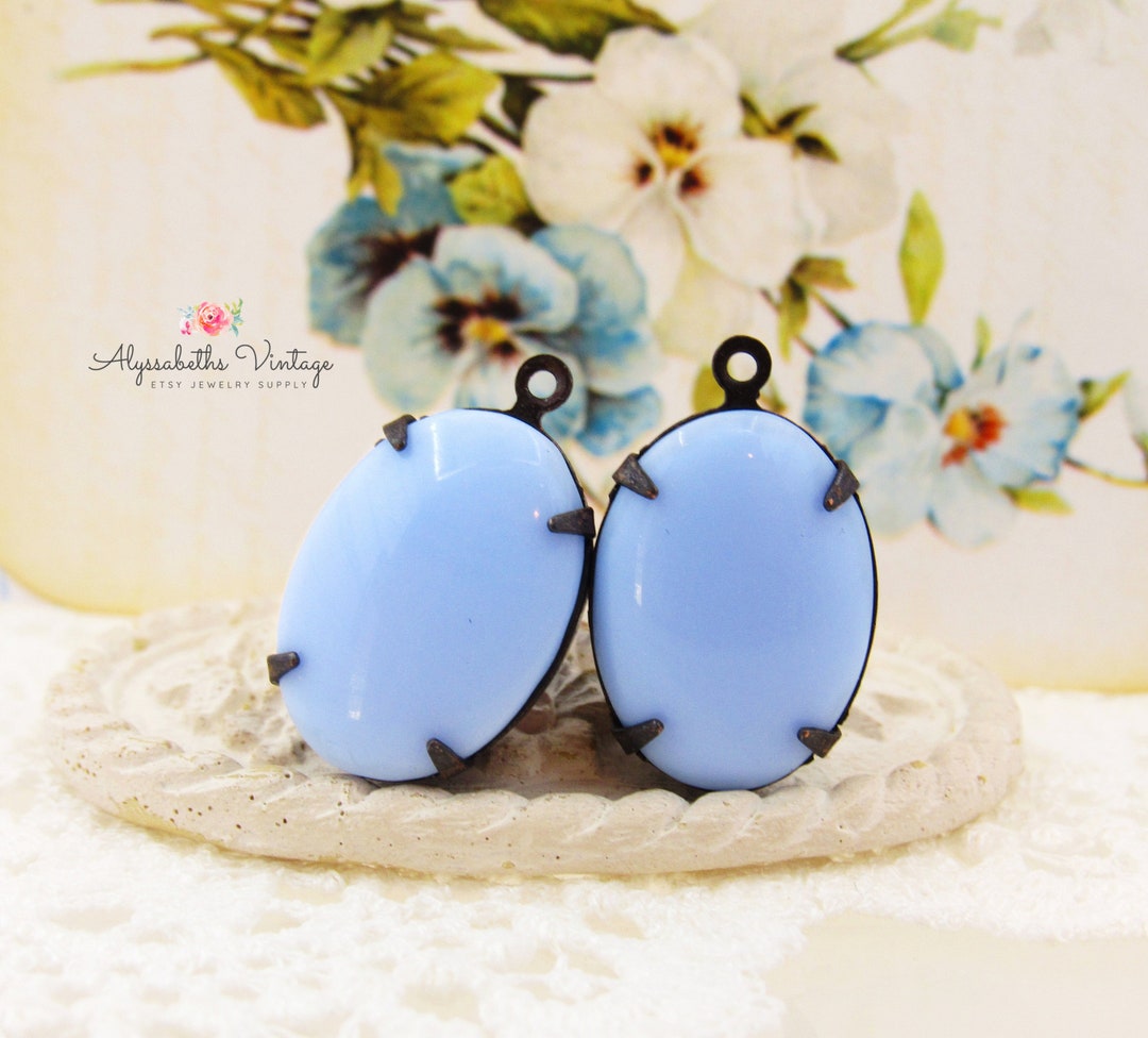 Retro Vintage Opaque Light Blue Glass Oval Stone Pendant 18x13mm Set ...