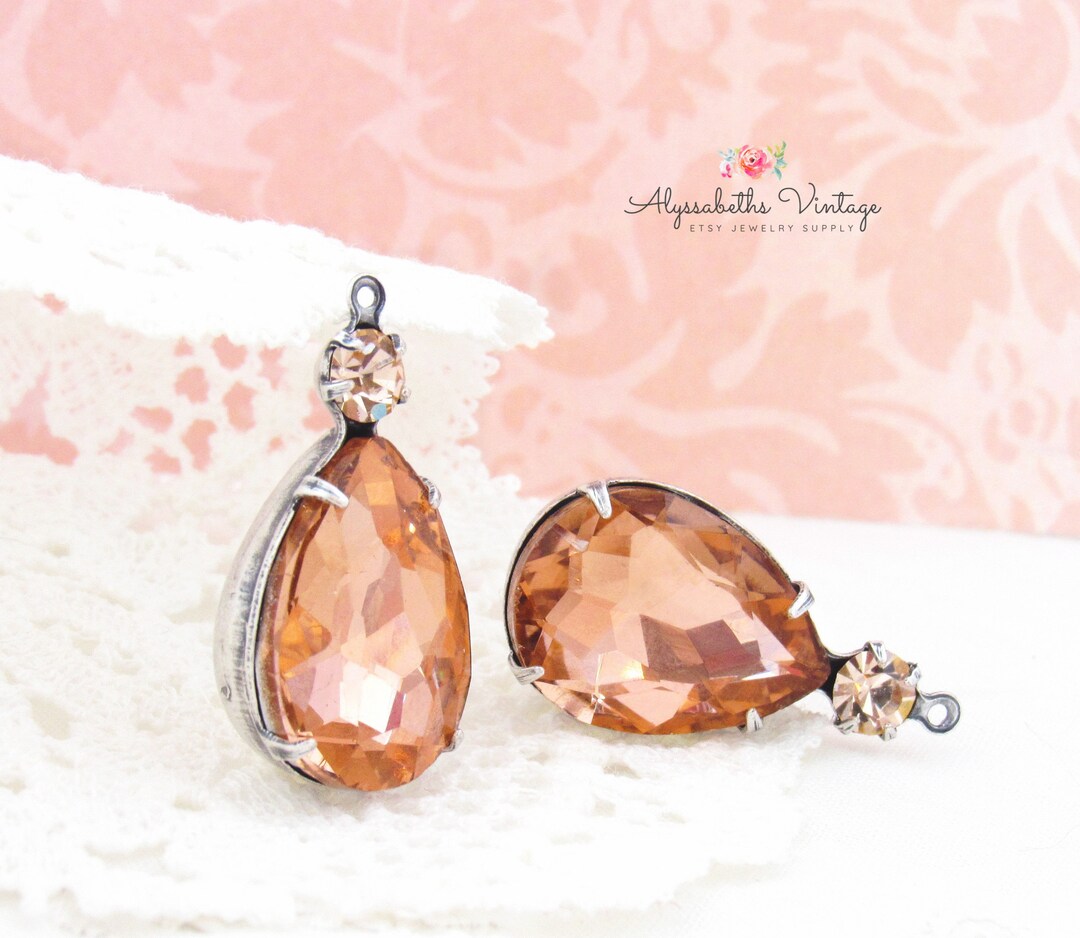 Peach Pear Stones With Light Peach Austrian Rhinestones Set Stone Drops ...