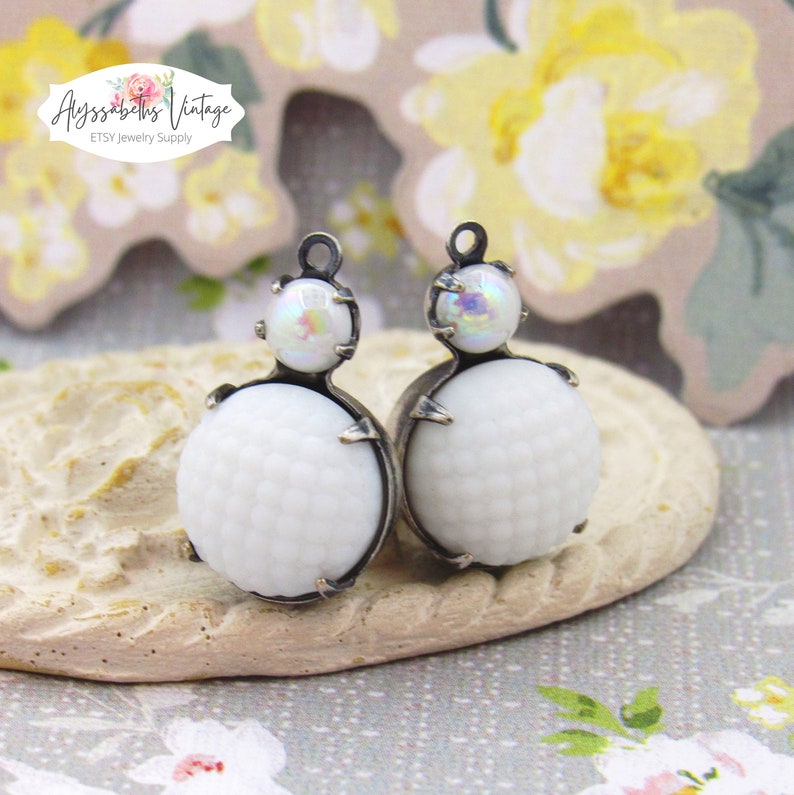 Winter White Matte Glass Bumpy Stones With AB White Glass 18x11mm 1 ...