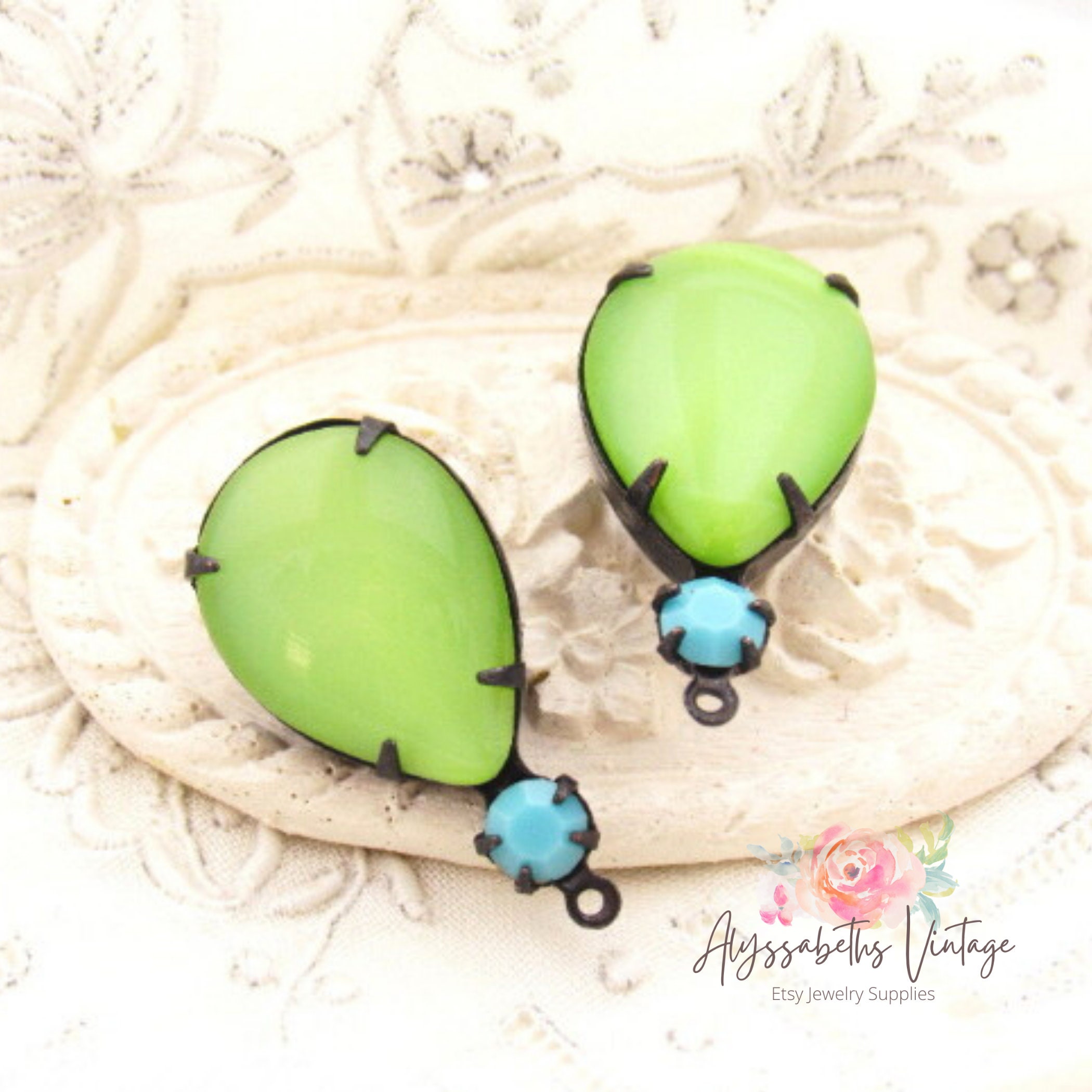 Vintage Bright Green Moonstone Glass Pear Stones & Turquoise Rhinestone ...