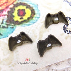 Tiny Vintage Frosted Glass Halloween Bat Cabochons 10x6mm Matte Black ...