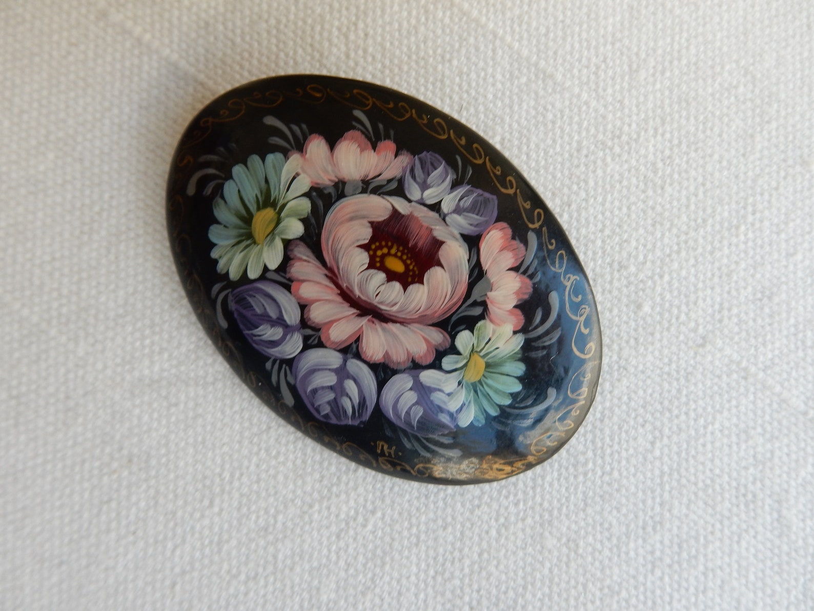 Hand Painted Flower Brooch, Russian Flower Toile Brooch, Romantic Hand ...