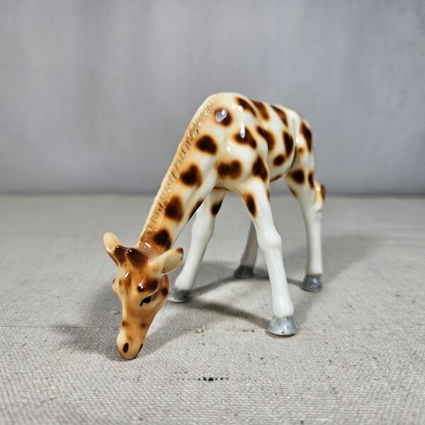 Giraffe Figurine - Etsy