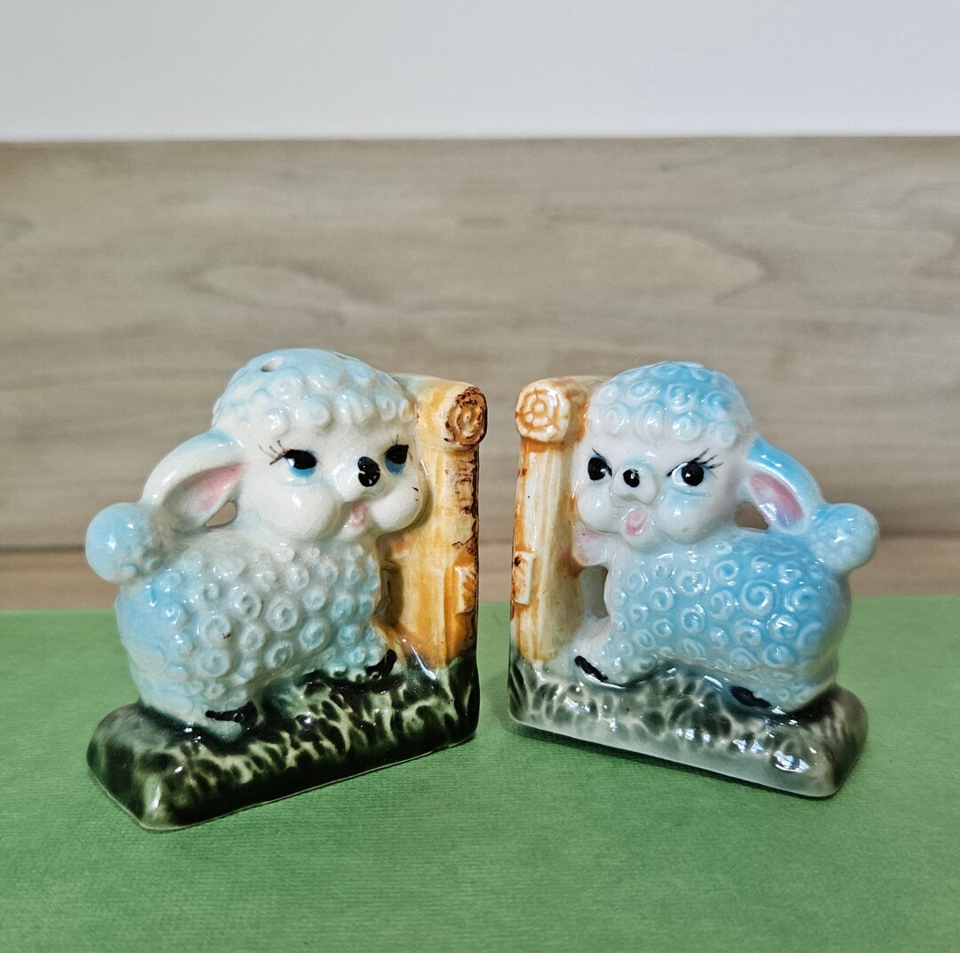 Vintage Little Blue Lamb Bookend Salt and Pepper Shakers - Etsy