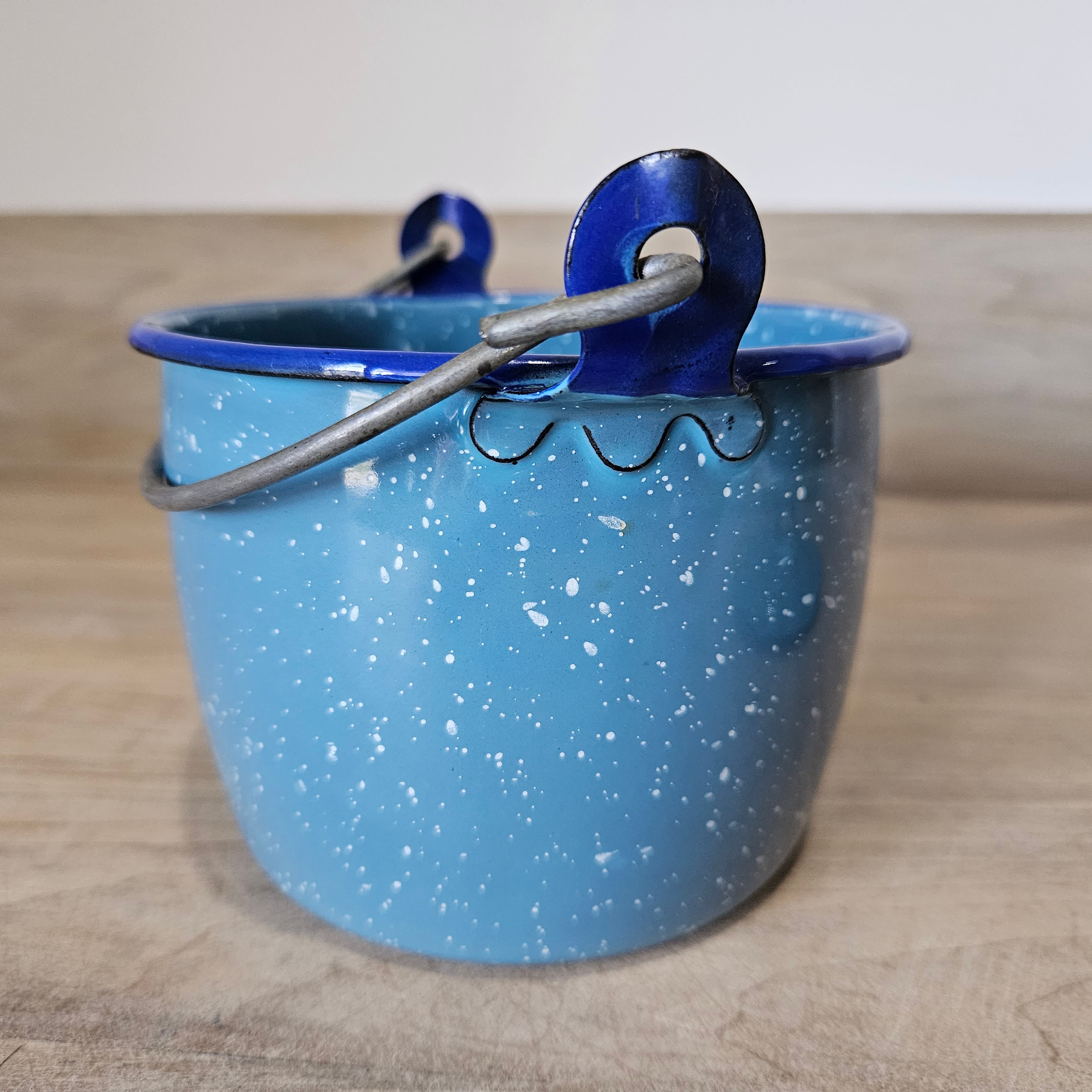 Vintage Blue and White Graniteware Pail With Lid Blue and - Etsy