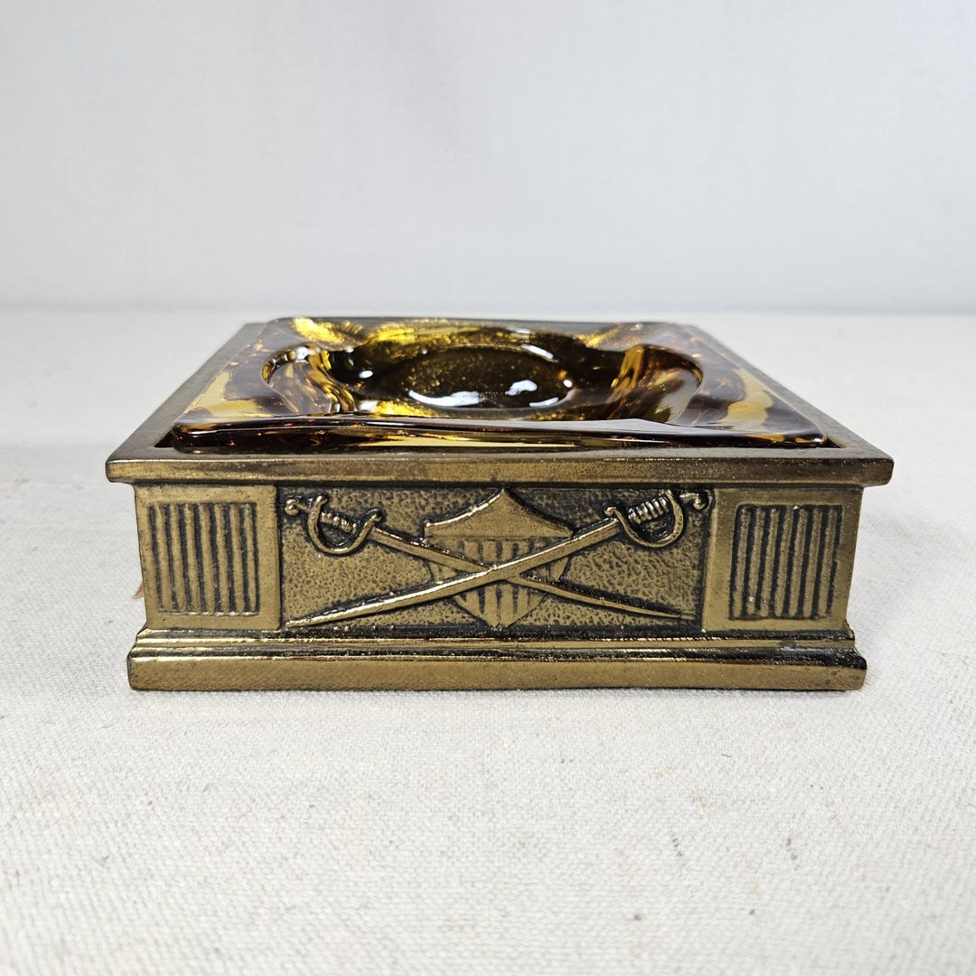 MCM Amber Glass Ashtray Insert in Gold Metal Base With Shields Muskets ...