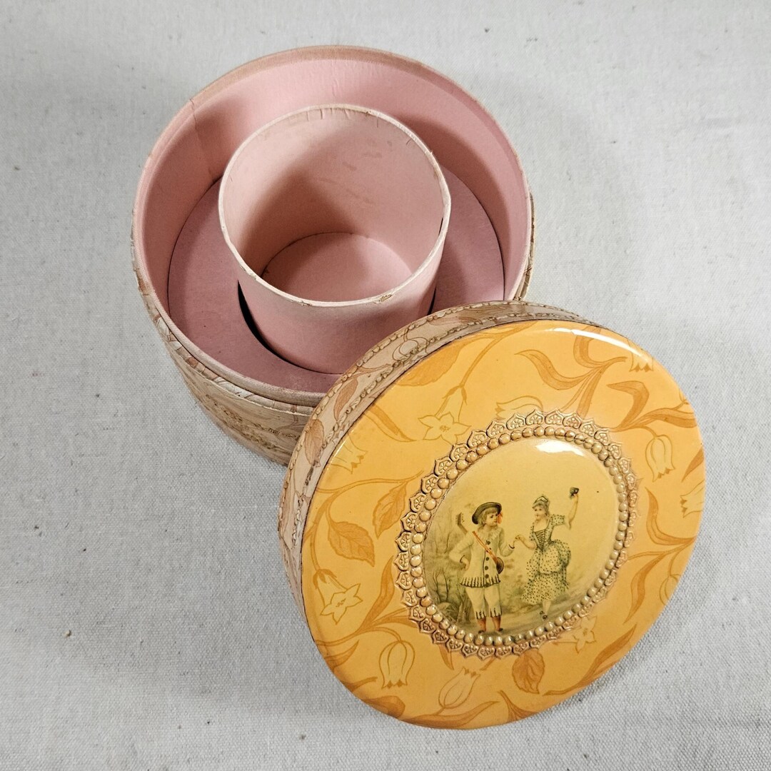 Vintage Victorian Celluloid Collar Box, Decorative Round Ladies ...