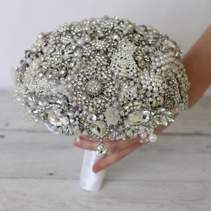 Silver Brooch Bouquet - Etsy