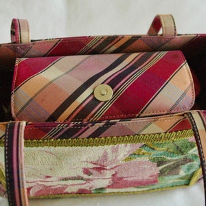 Upcycled Plaid Handbag – Vintage Barkcloth Floral Applique - Etsy