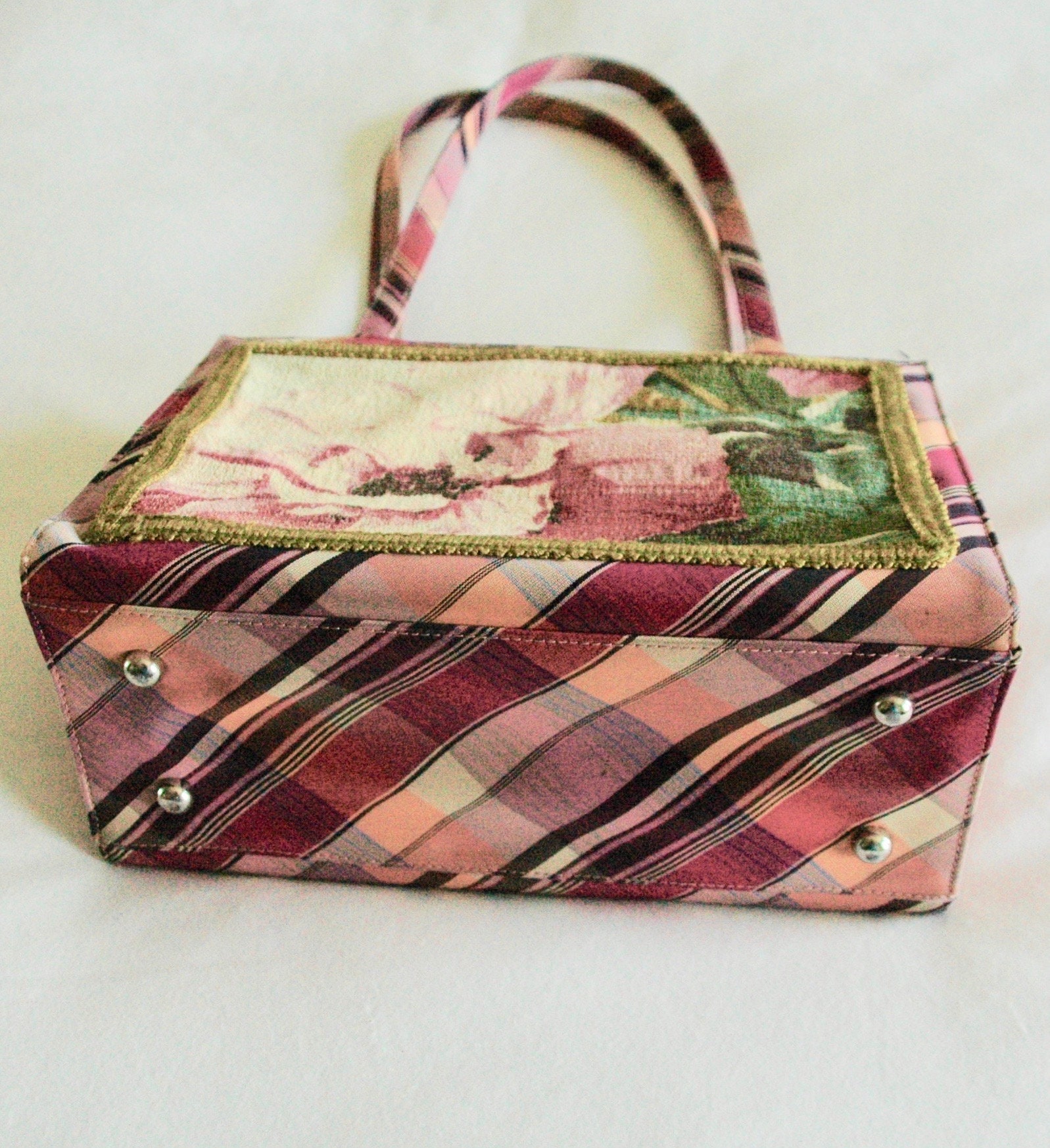 Upcycled Plaid Handbag – Vintage Barkcloth Floral Applique - Etsy