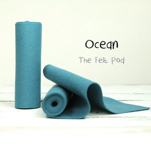 100 Percent Wool Felt Roll in Color OCEAN - 5" X 36" Wool Felt - Blue ...