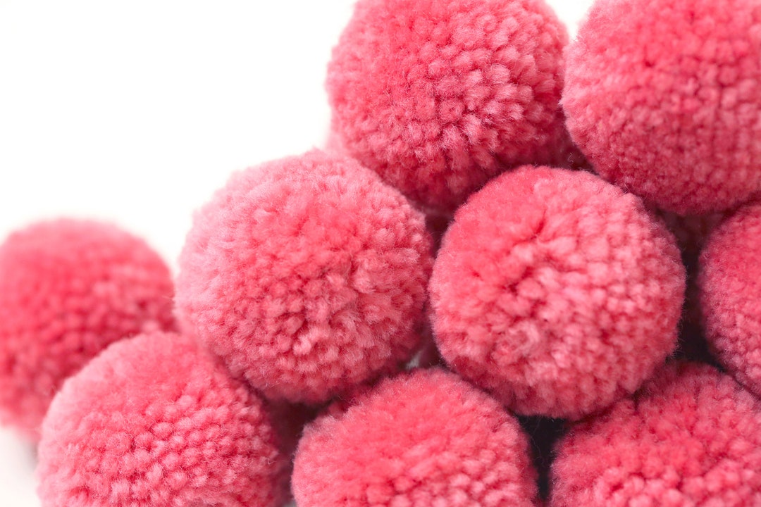 Yarn Poms - P41 PINK CORAL Yarn Pom Pom - Etsy