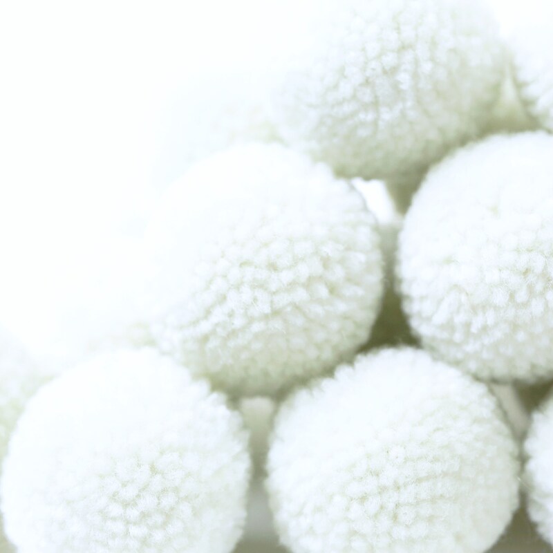 3” Yarn Pom Poms White - Etsy