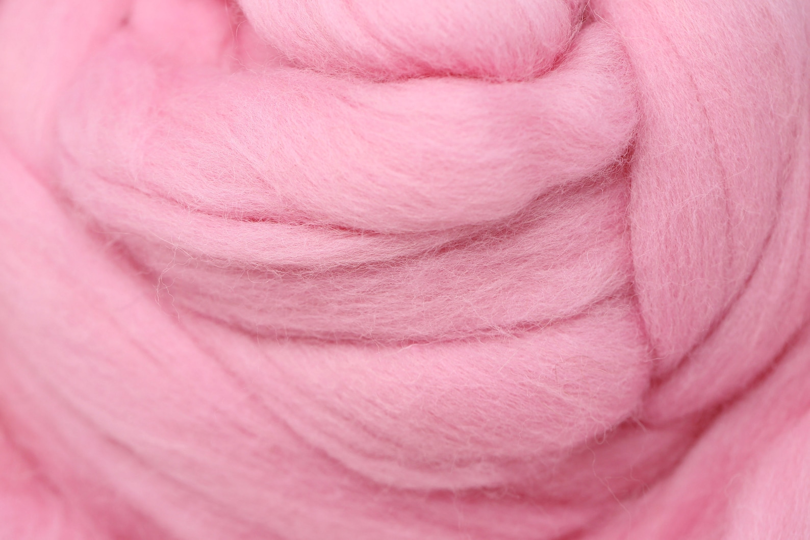 Merino Wool Roving 21 Micron Pink Roving | Wet Felting | Needle Felting ...
