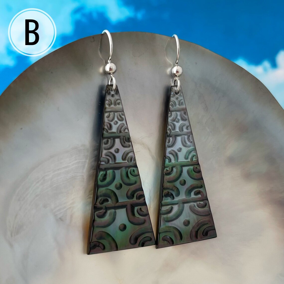 Shell Earrings • Handcarved Jewelry • Hawaiian Polynesian Design - Etsy