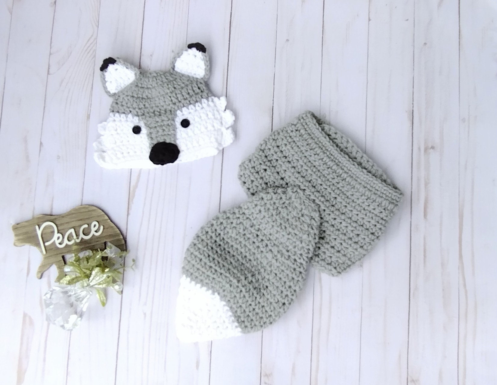 Crochet Wolf Hat and Diaper Cover, Newborn Wolf Hat, Baby Wolf Outfit ...