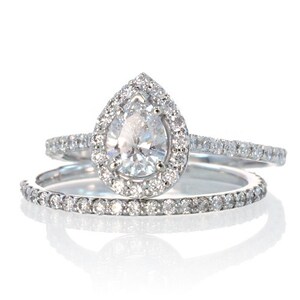 14 Karat Gold Diamond Stackable Band - Etsy