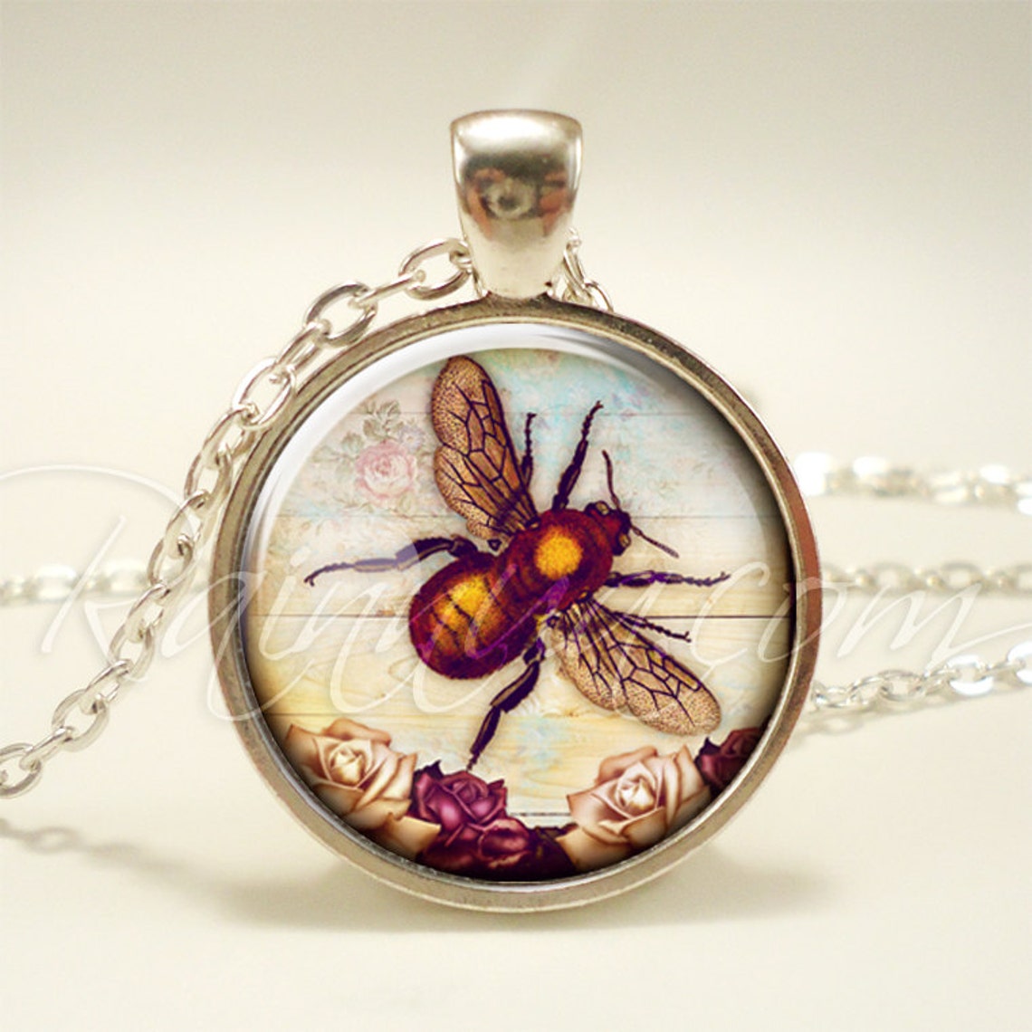 Queen Bee Necklace, Honey Bee Jewelry, Honeybee Charm (1956S1IN) - Etsy
