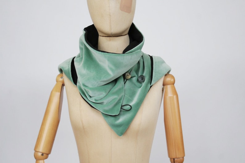 Green Hooded Cowl Victorian XL Hood With Black Buttons Hood - Etsy