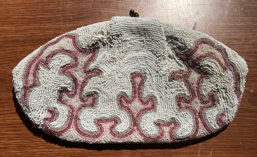 Vintage 1910 Pink and White Beaded Clutch Purse~toggle Closure - Etsy