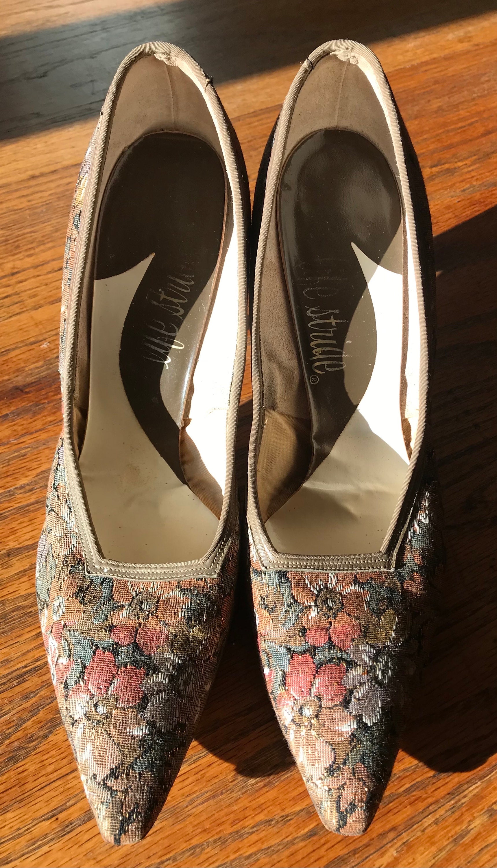 Vintage 1960 Life Stride 4 Inch Spike Heelstapestry Fabric Top and ...