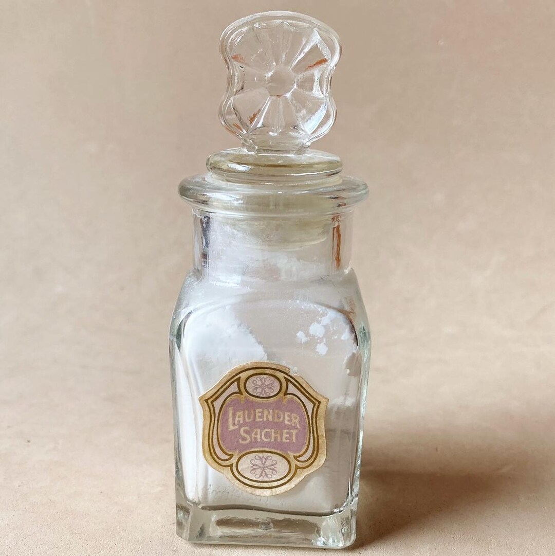 Avon Lavender Sachet Powder, 1960's, Powdered Perfume, Bath Product ...