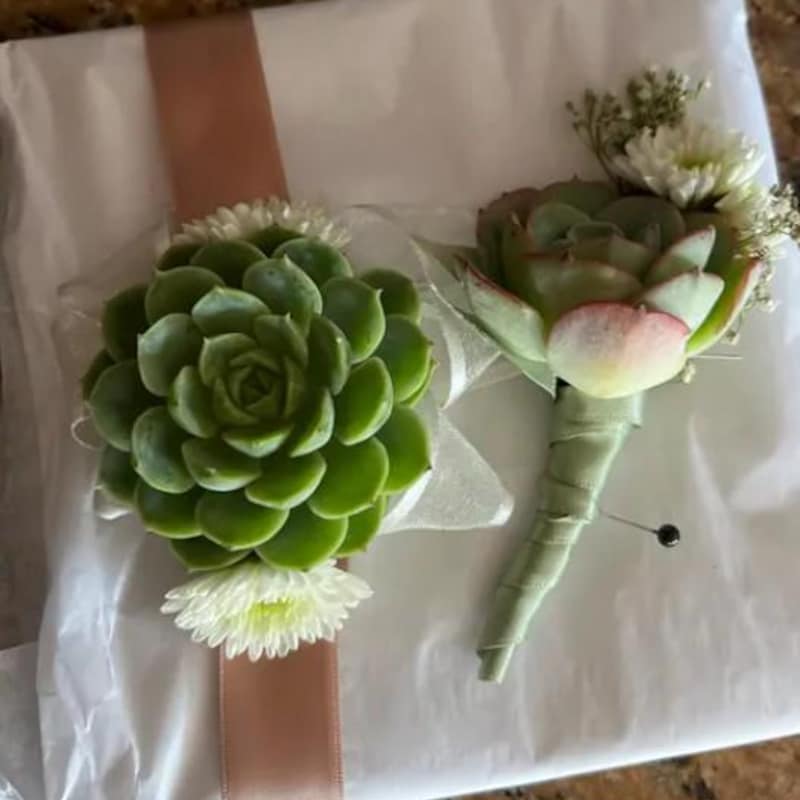 Small Corsage - Etsy