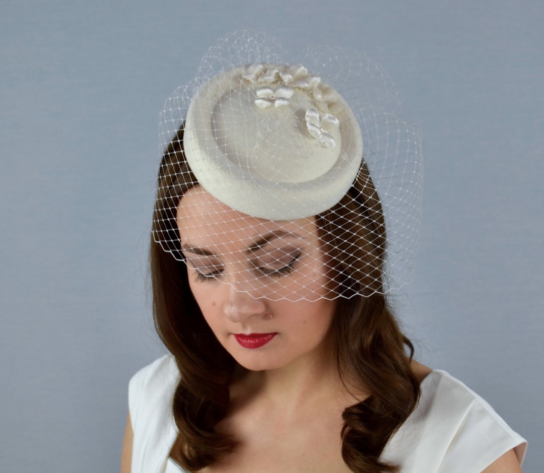 Coiffe de mariée BONNIE - chapeau de mariée - chapeau de pilulier de ...