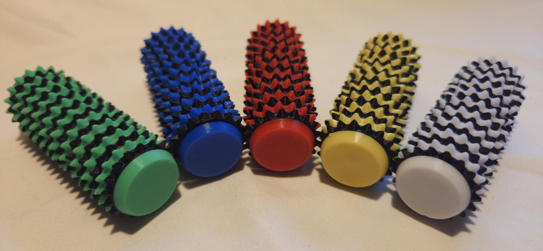 Spiky Roller Fidget | 3D Printed - Etsy