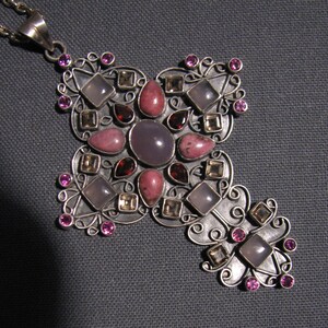 Vintage NICKY BUTLER Gemstone Cross -- Rhodolite, Garnet, Chalcedony ...