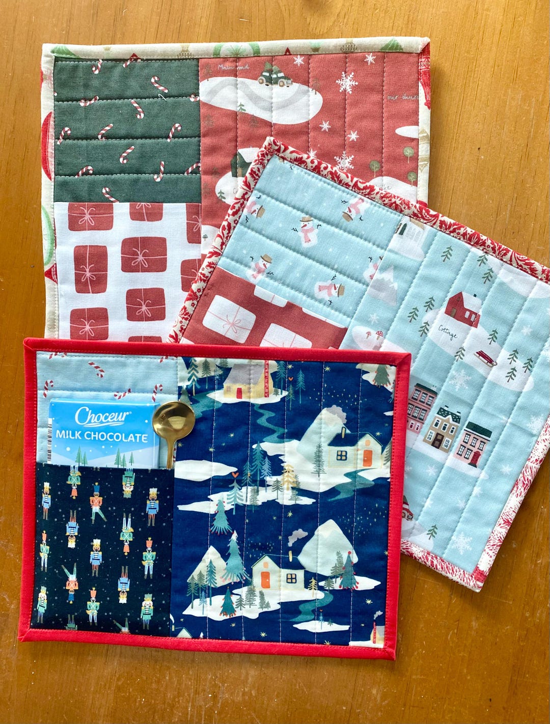 Quilted Holiday Mug Rug With Pocket, Christmas Table Decor - Etsy