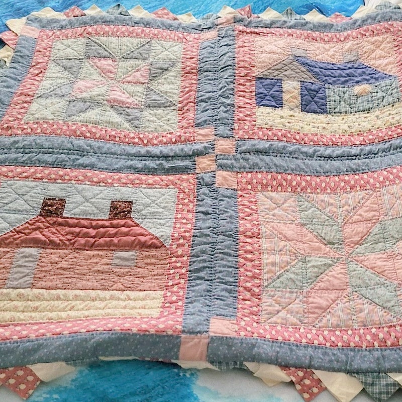Country Quilt - Etsy