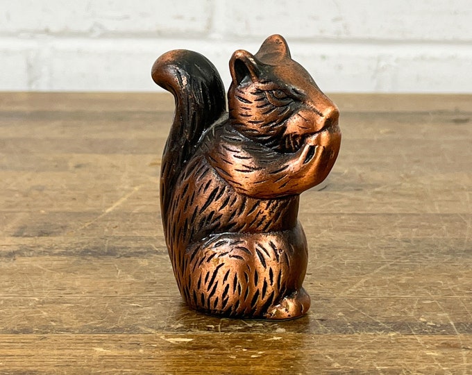 3" Vintage Copper Metal Squirrel Figurine Made Taiwan Squirrel Holding ...