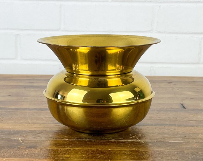 Vintage Brass Spittoon Made in England Authentic Aged Flower Pot ...
