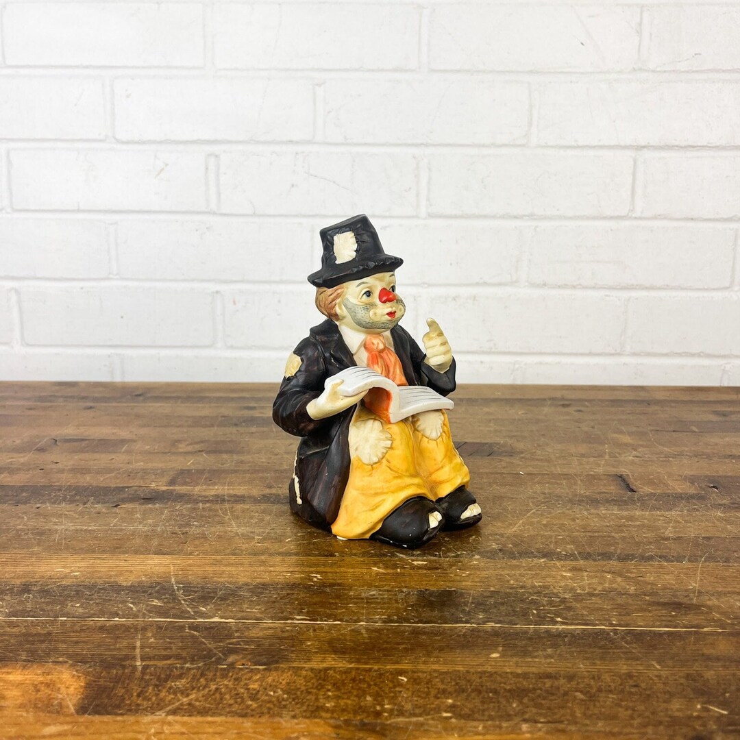 Vintage Story Telling Hobo Music Box Porcelain Hobo Figurine Vagrant ...