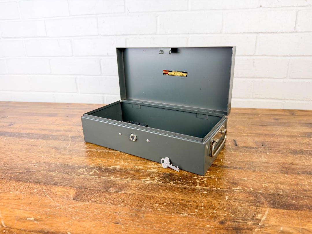 Vintage ASCO Steelmaster Bond Box With Key | Art Steel Company New York ...