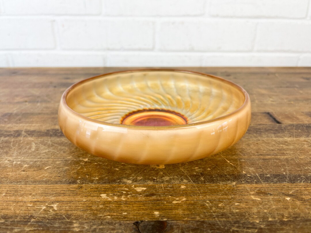 Iridescent Marigold Carnival Swirl Rib Pattern Glass Bowl Authentic ...