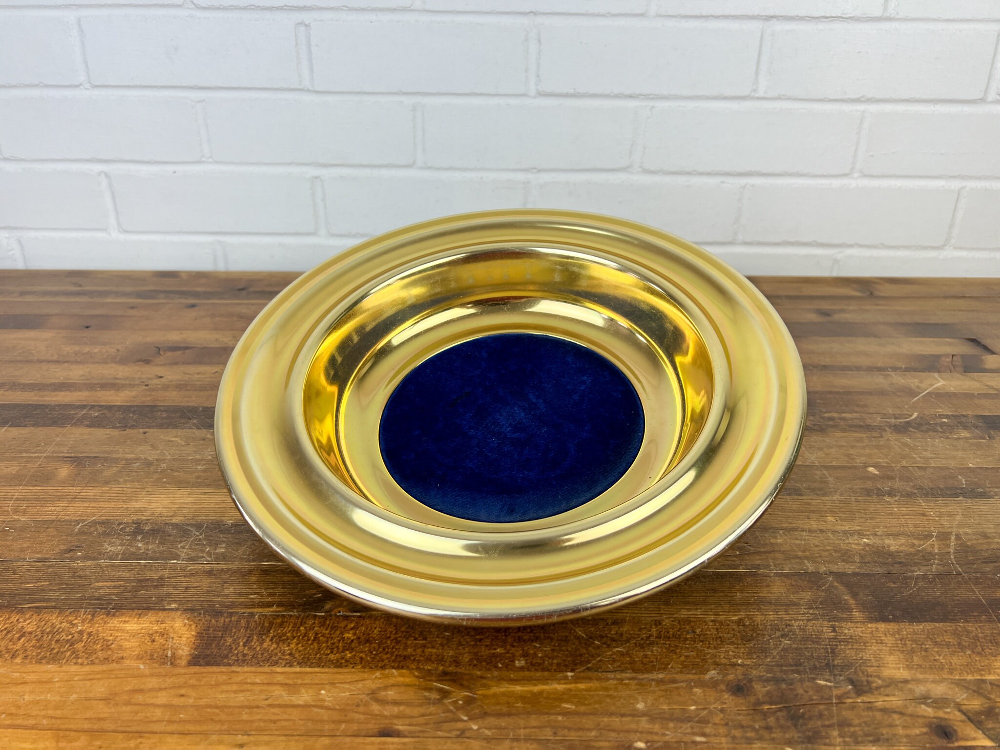 Offertory Plate With Man