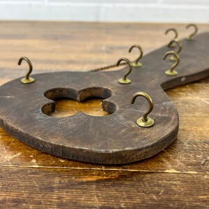 Vintage Wood Key Shaped Key Holder for Wall Vintage Distressed Wooden ...