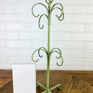 Vintage Sage Green Mug Tree With Daisy on Top for 8 Coffee Cups Metal ...