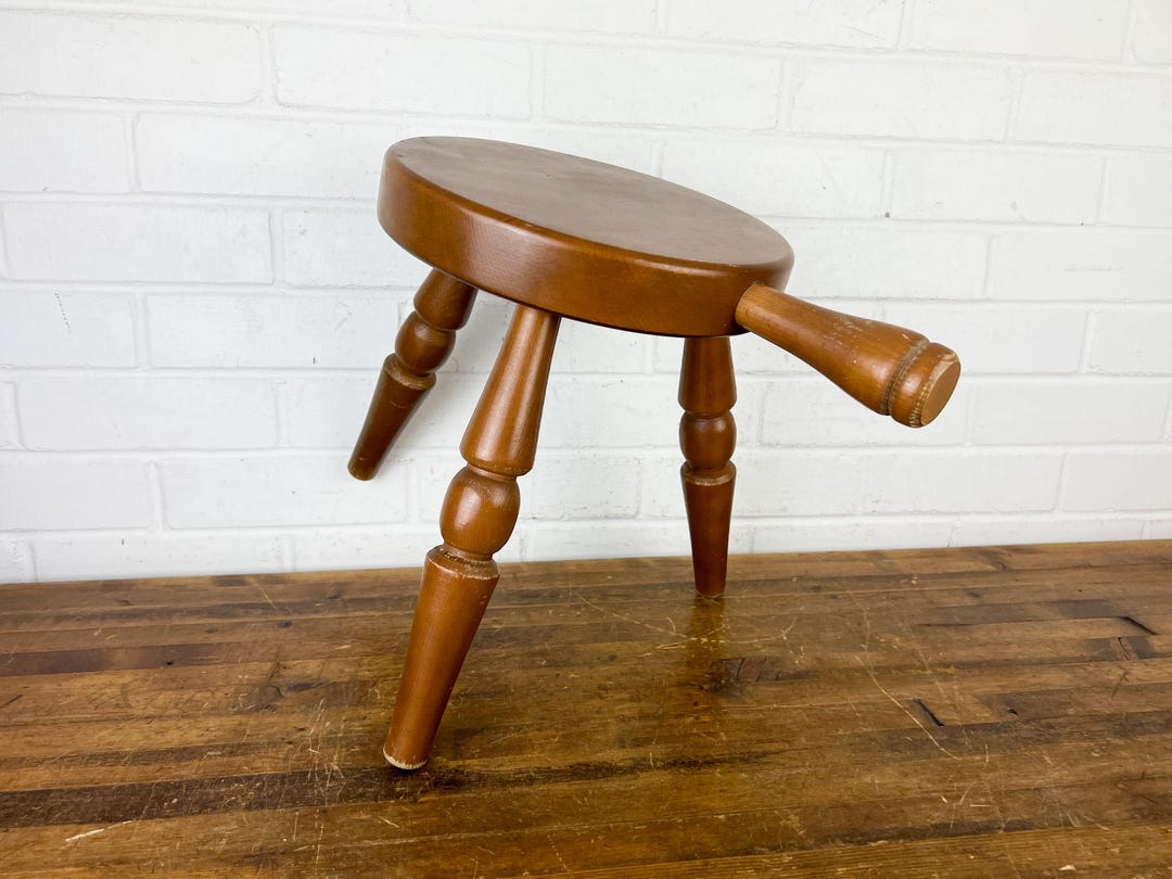 Vintage Wooden Milking Stool – Turned Legs, Classic Farmhouse Style ...