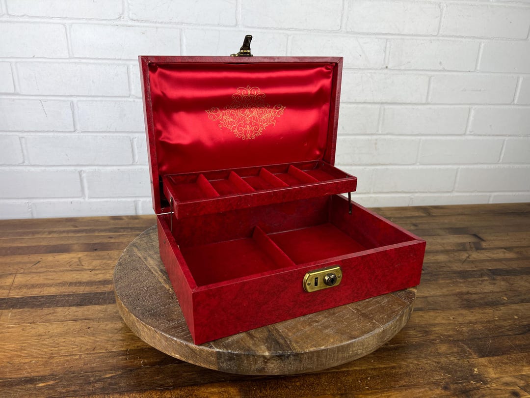 Vintage Red Jewelry Box With Key With Red Velvet Lining Locking ...