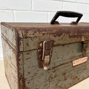 Distressed Vintage Metal Craftsman Tool Box With Removable Tray Large ...