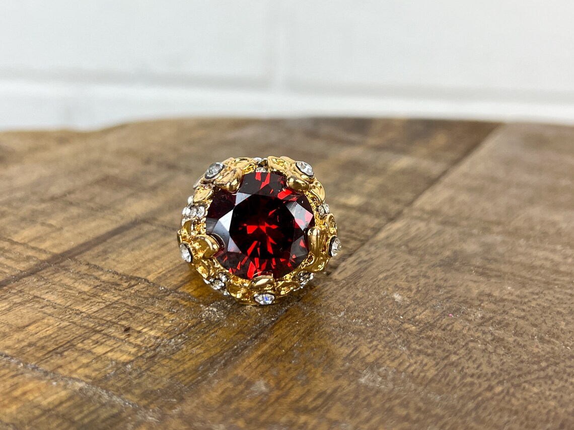 Large Vintage Costume Jewelry Gold Ring With Red Gemstone and - Etsy