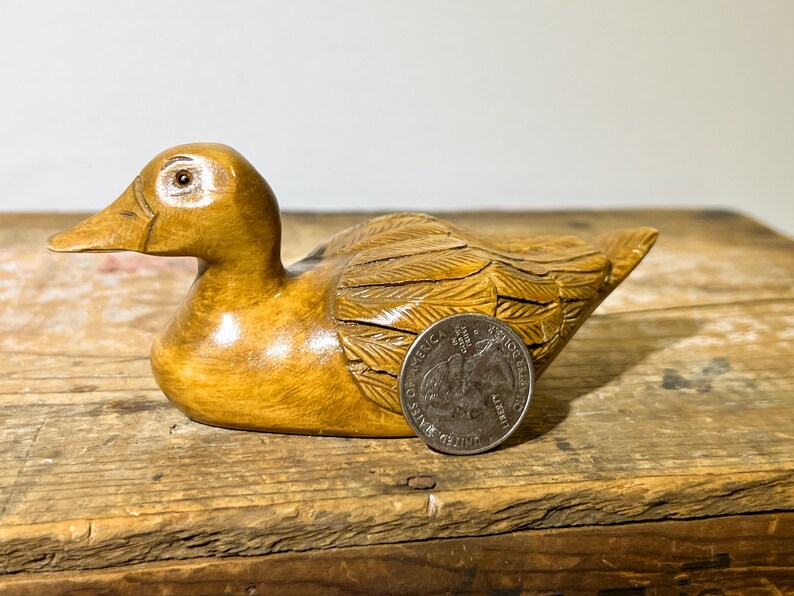 Small Carved Wood Duck Figurine Vintage Wooden Duck Figure - Etsy