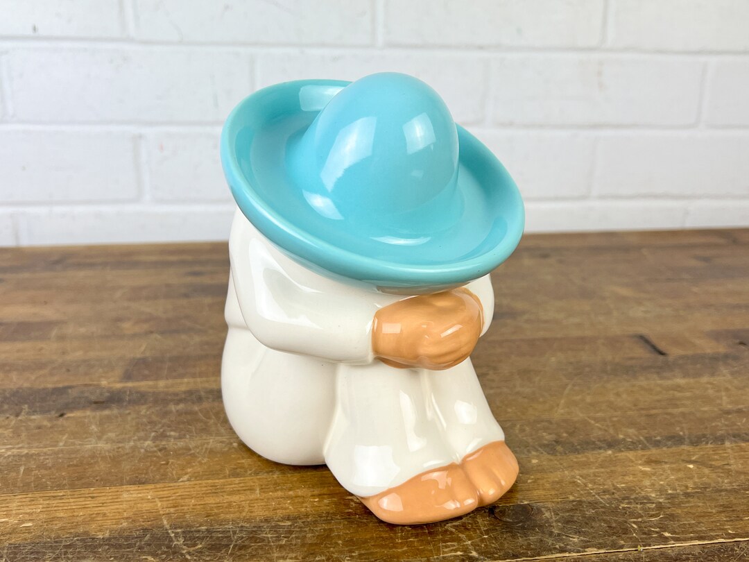 Vintage Pepe's Siesta Mexican Figurine Sleeping Pedro Taking a Nap ...