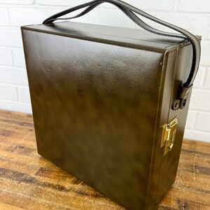 Vintage Portable Liquor Travel Bar Case With 8 Accessories Vintage ...