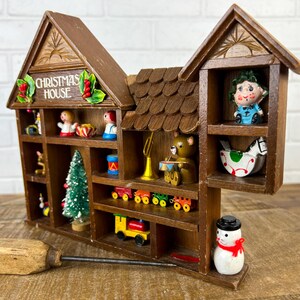 1970s Vintage Enesco Christmas House Shadow Box With Wooden Miniature ...